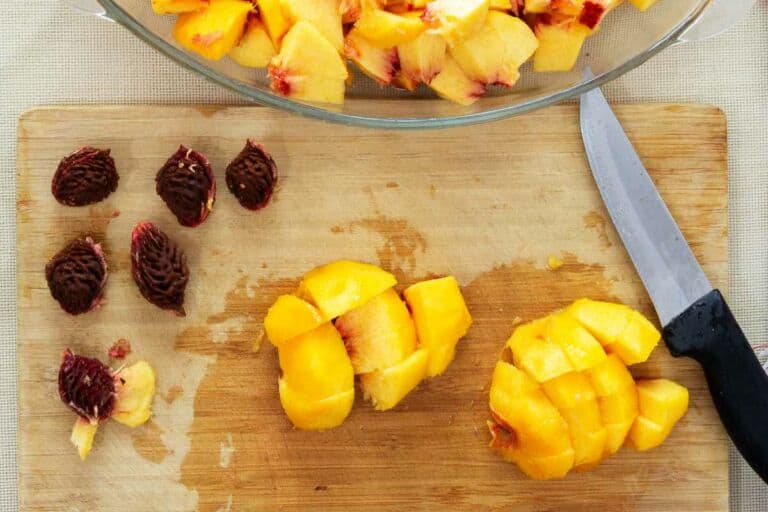 Spiced Peach Jam | Smells Like Delish