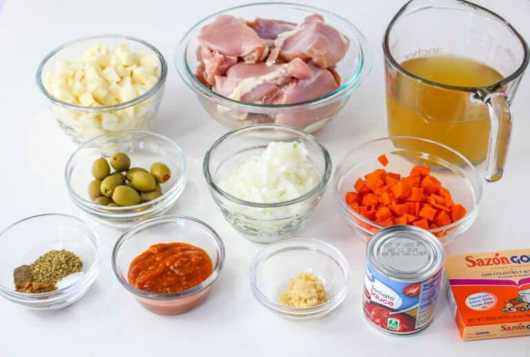 Slow Cooker Dominican Pollo Guisado | Smells Like Delish