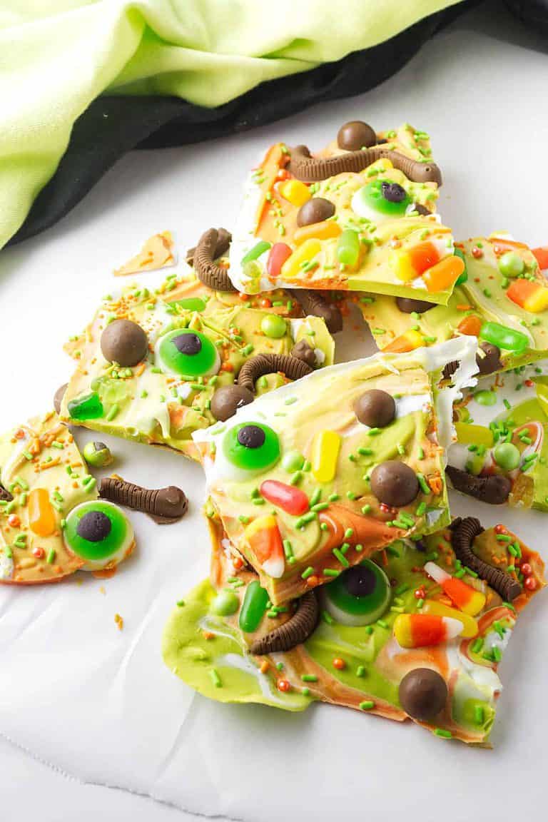 Halloween Boo Bark | Smells Like Delish