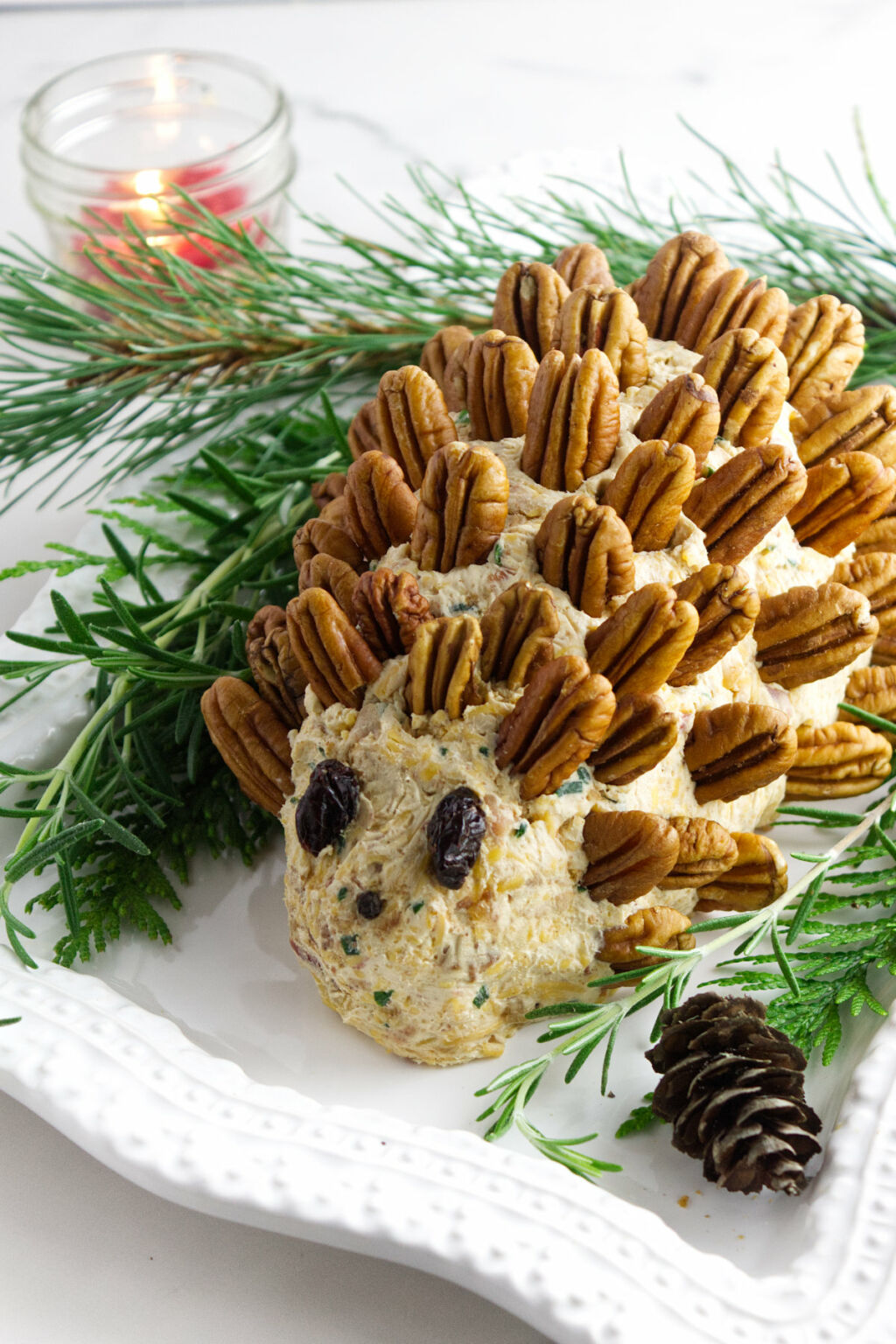 Holiday Hedgehog Cheese ball | Smells Like Delish