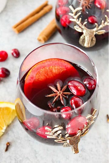 Winter Wassail Punch (non alcoholic) | Smells Like Delish