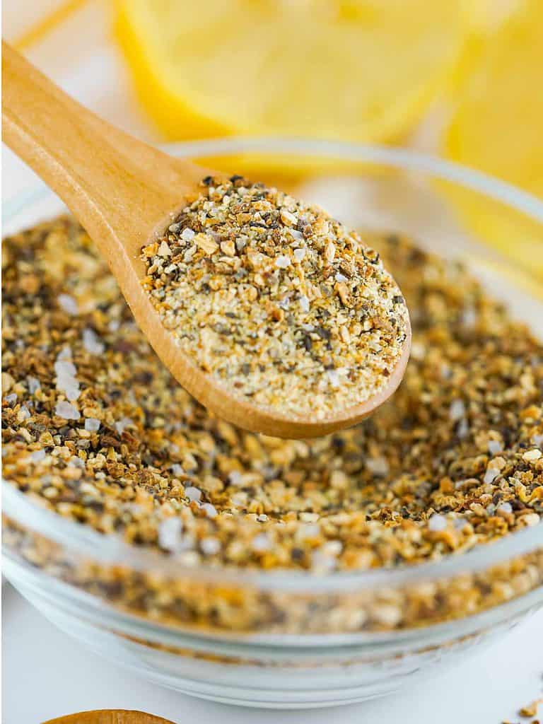 Homemade Lemon Pepper Seasoning | Smells Like Delish