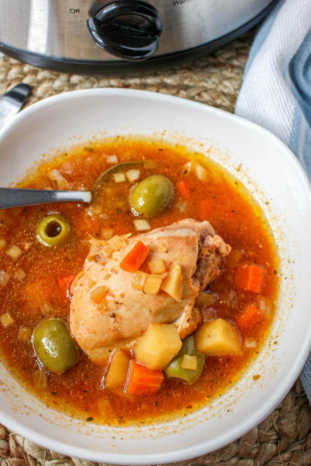 Slow Cooker Dominican Pollo Guisado | Smells Like Delish