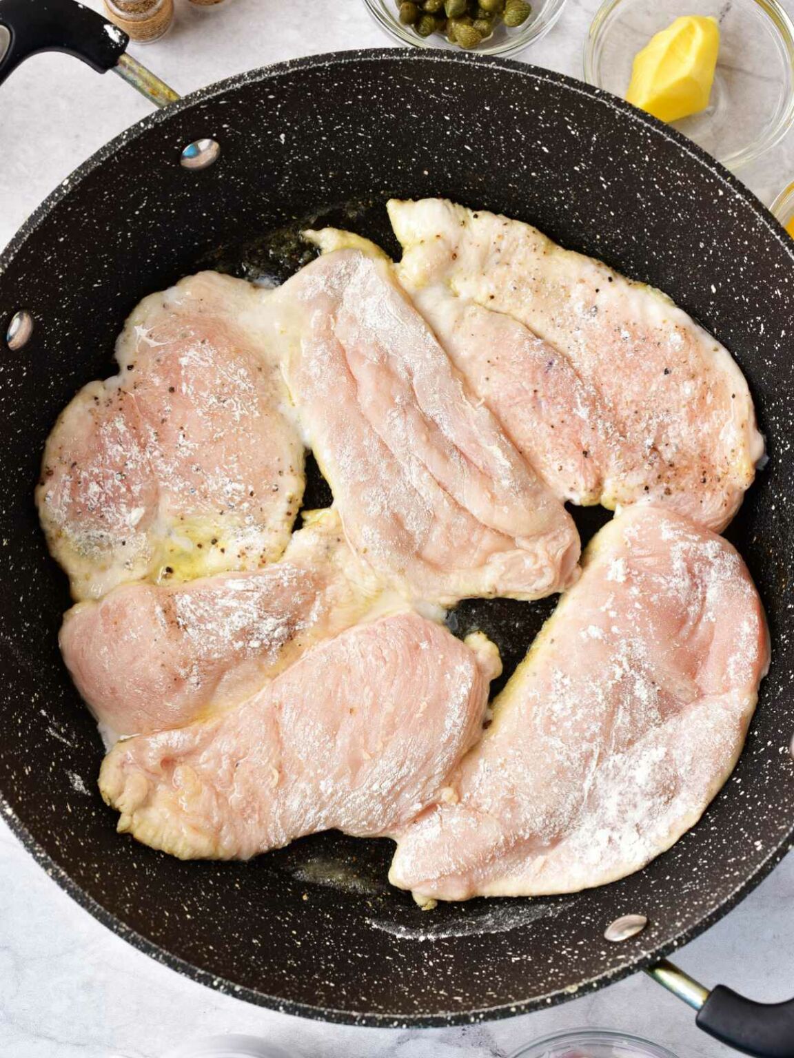 Skillet Lemon Chicken Piccata | Smells Like Delish