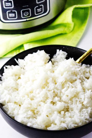 Rice Cooker Coconut Rice | Smells Like Delish