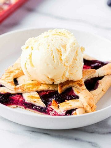 Mixed Berry Sheet Pan Pie | Smells Like Delish