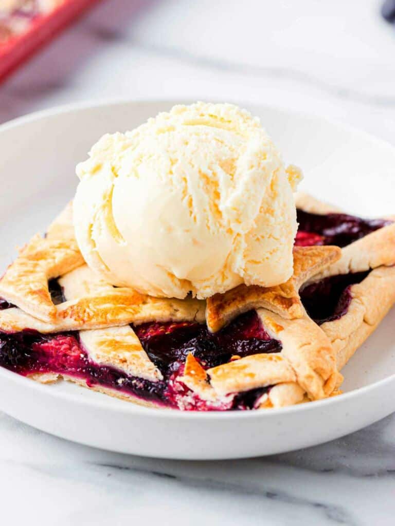 Mixed Berry Sheet Pan Pie | Smells Like Delish