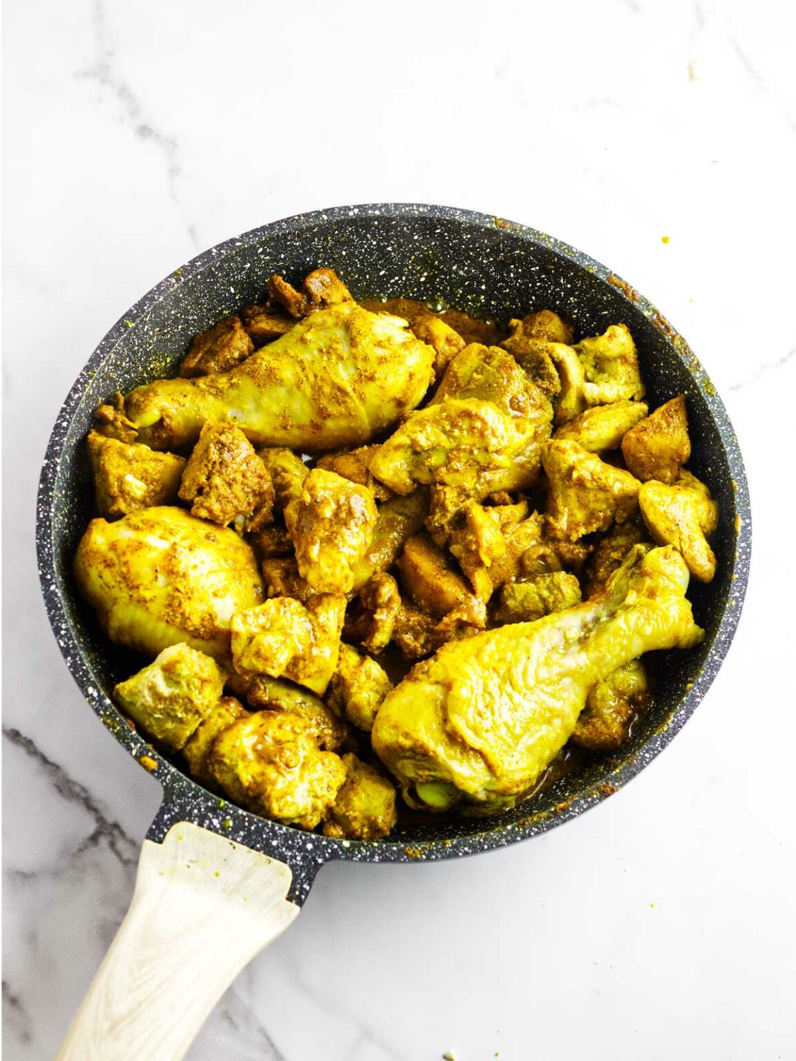 Chicken Dum Biryani (Hyderabadi style) | Smells Like Delish