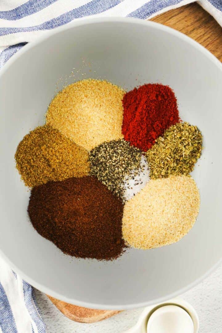 Homemade Taco Seasoning | Smells Like Delish
