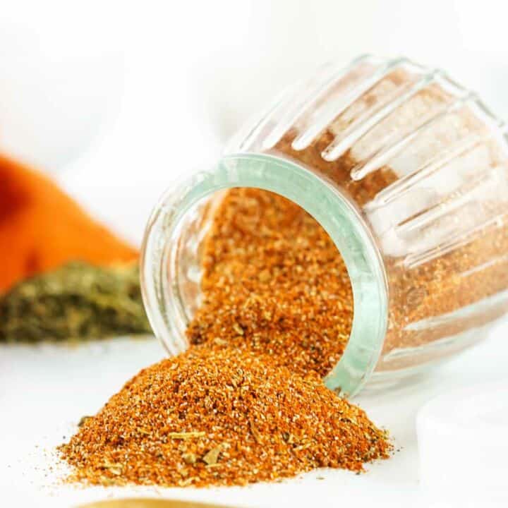Homemade Blackening Seasoning Mix | Smells Like Delish