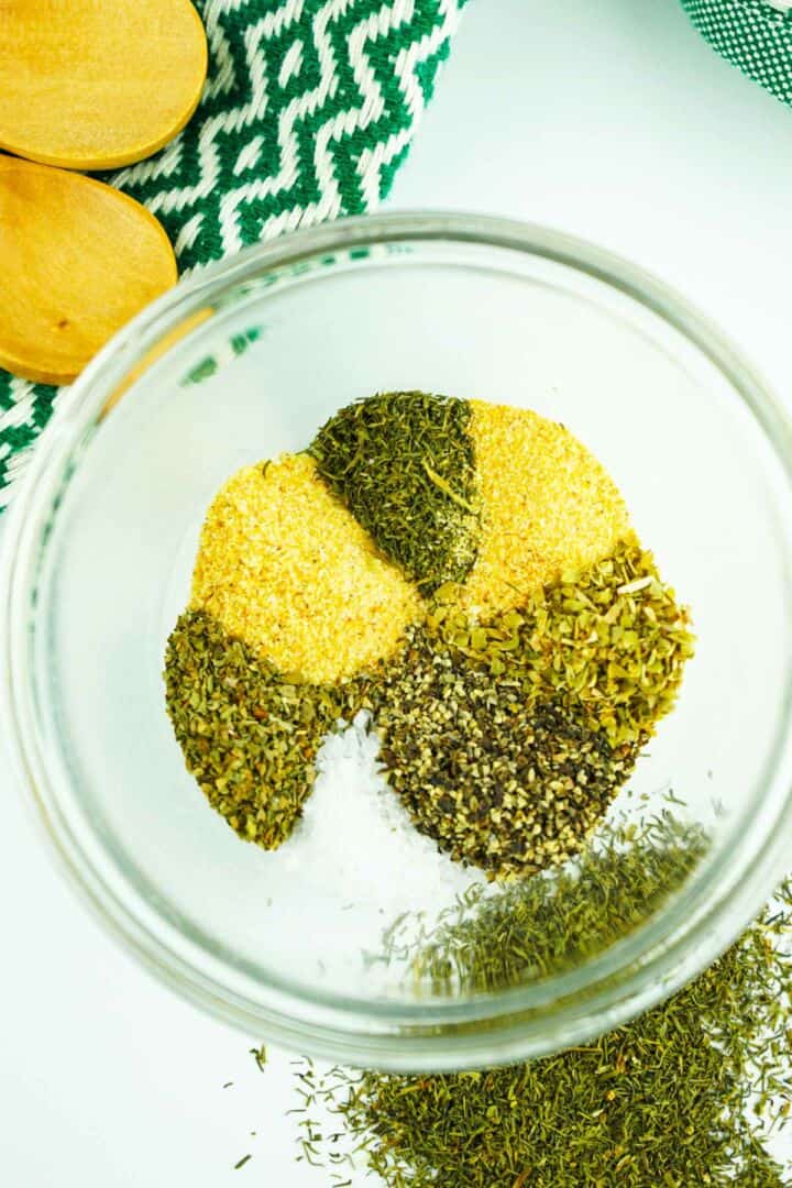 Homemade Greek Seasoning Recipe | Smells Like Delish