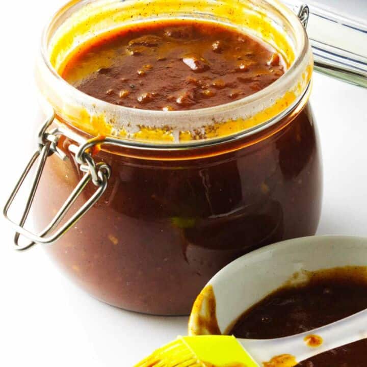 10 Must-Try Regional BBQ Sauces | Smells Like Delish