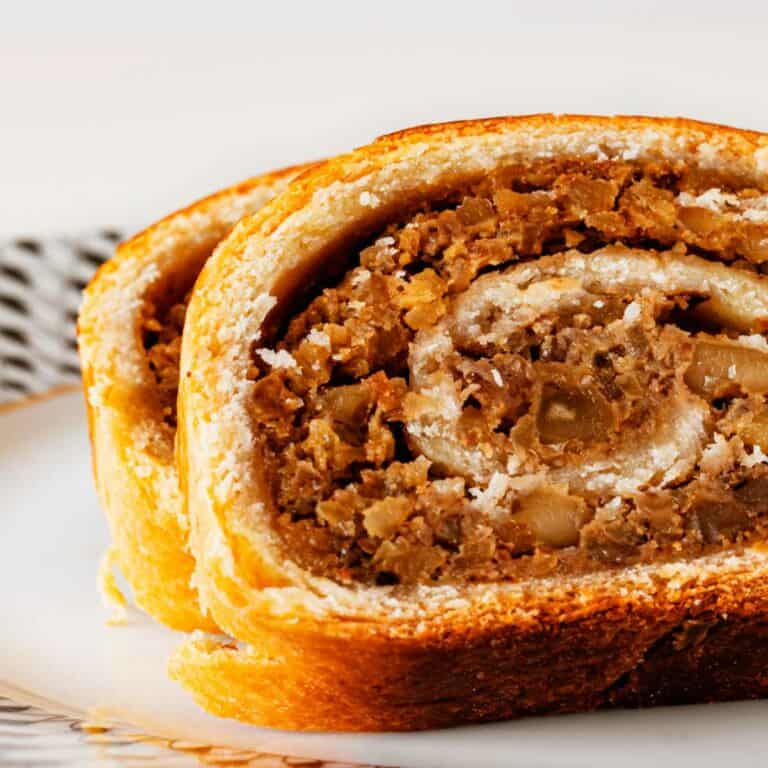 Polish Walnut Nut Rolls (Beigli) | Smells Like Delish