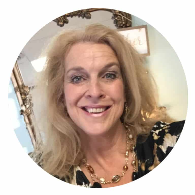 Cuban Chicken Soup (Sopa de Pollo Cubano) | Smells Like Delish