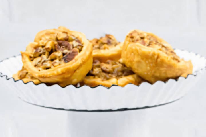 Easy Pecan Tassies | Smells Like Delish