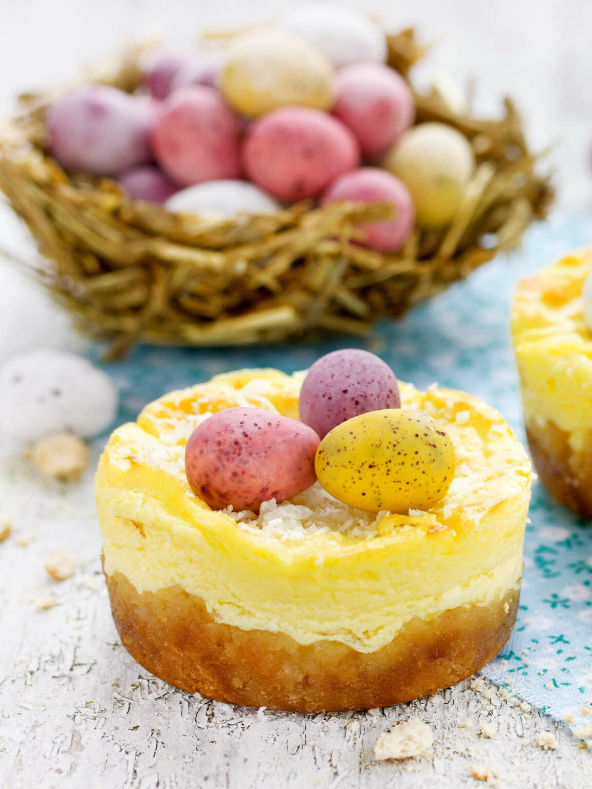 Festive Mini Easter Cheesecakes | Smells Like Delish