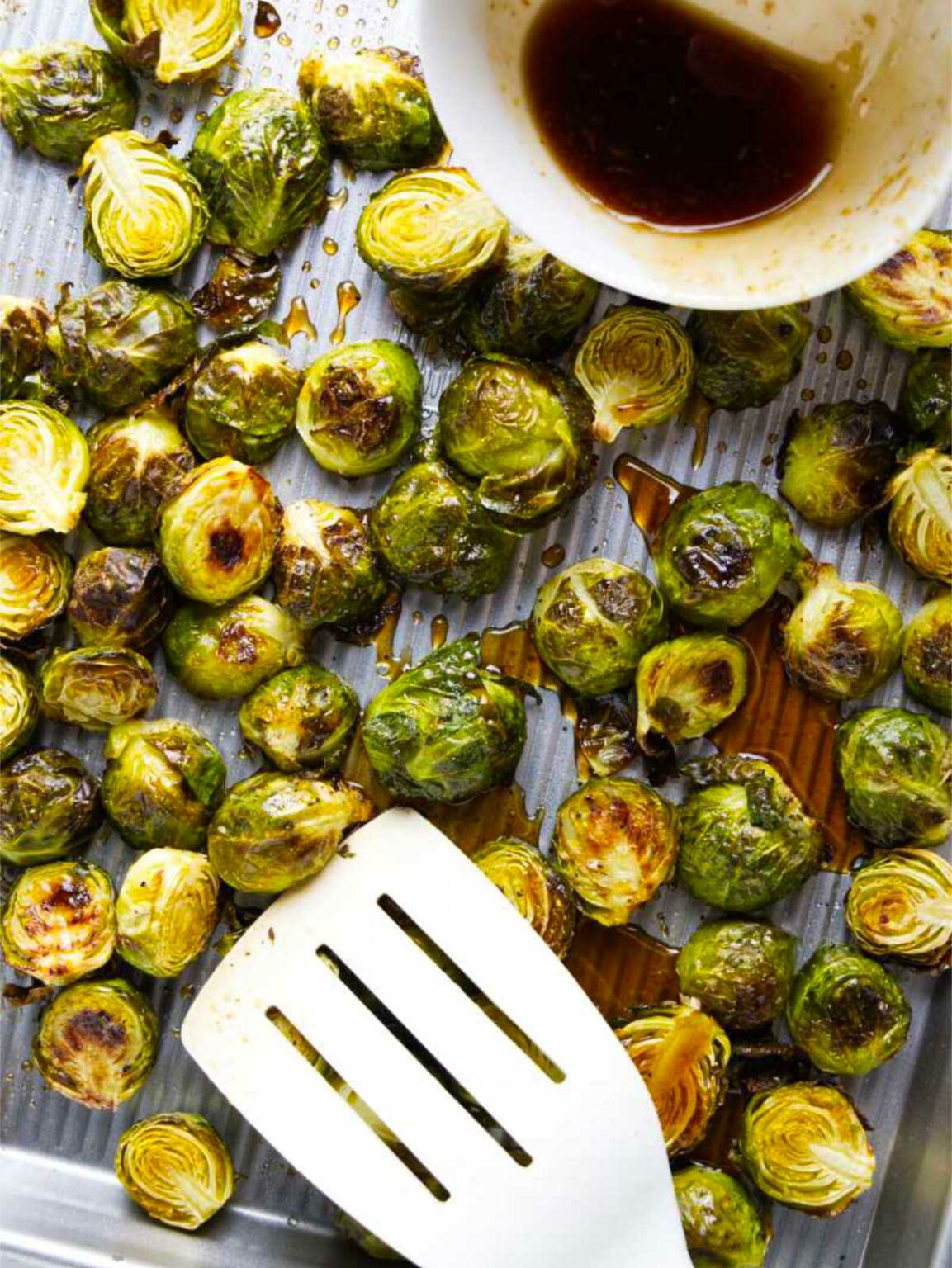 Roasted Caramelized Brussel Sprouts | Smells Like Delish