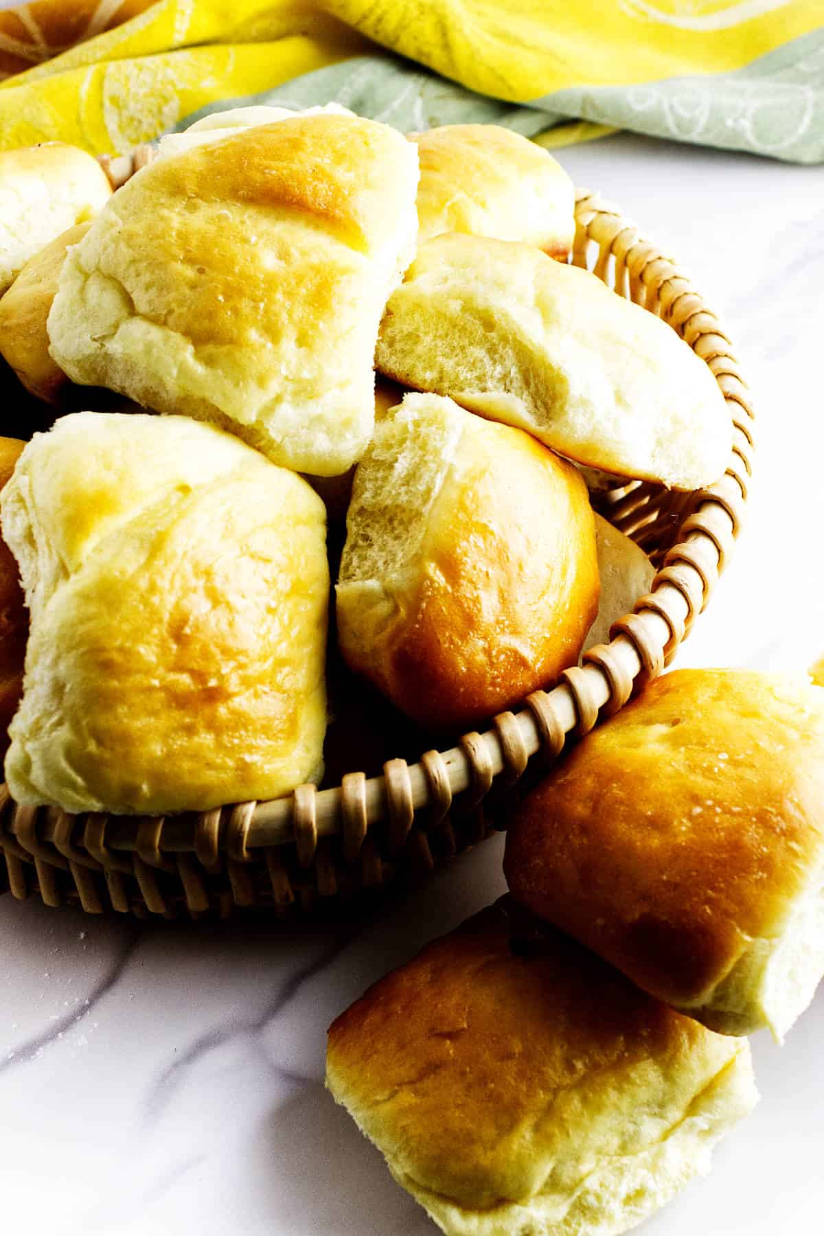 Fluffy Dinner Rolls | Smells Like Delish