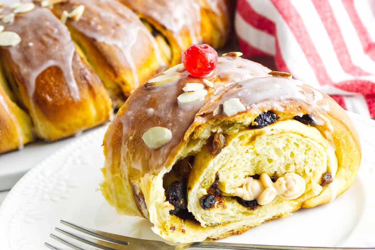 Rosca de Reyes Cake (Three Kings Cake) | Smells Like Delish