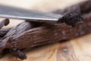 How To Use A Vanilla Bean (plus Vanilla Sugar Recipe) | Smells Like Delish