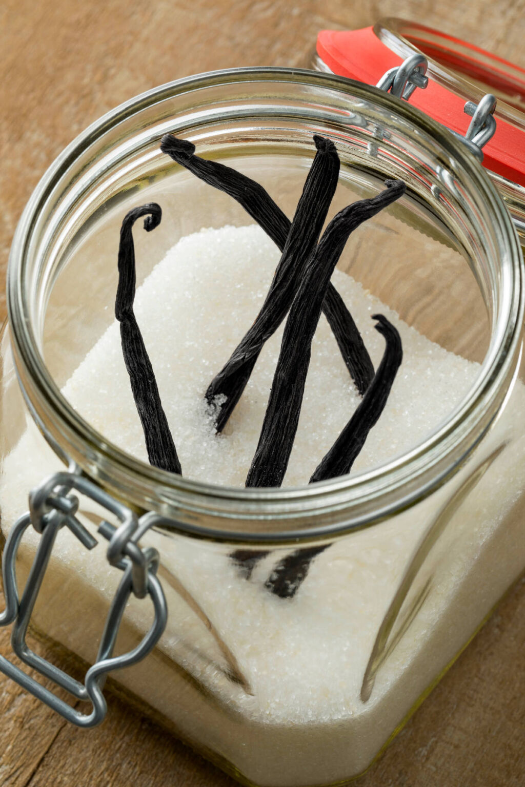 How To Use A Vanilla Bean (plus Vanilla Sugar Recipe) | Smells Like Delish