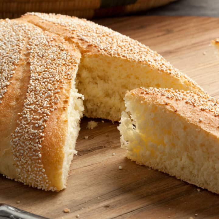 Italian style Semolina Bread | Smells Like Delish