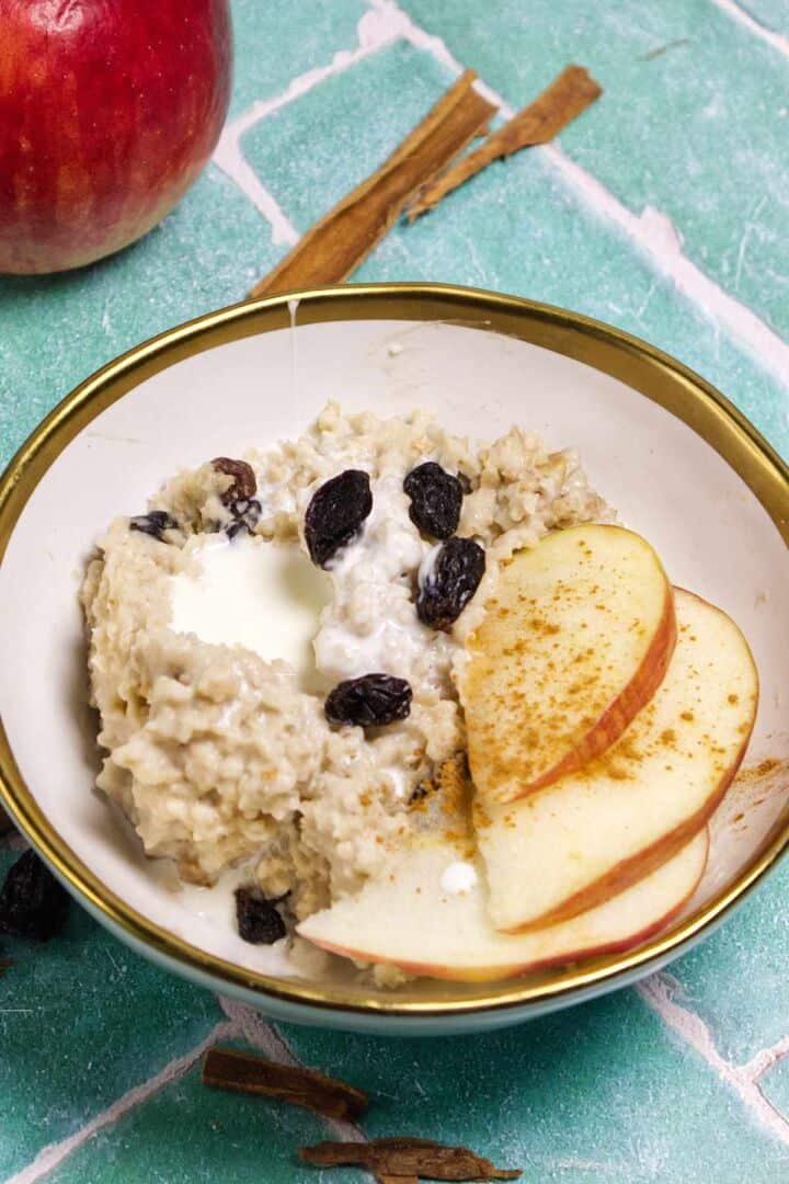 How to Cook Irish Porridge Oats | Stovetop & Instant Pot | Smells Like ...
