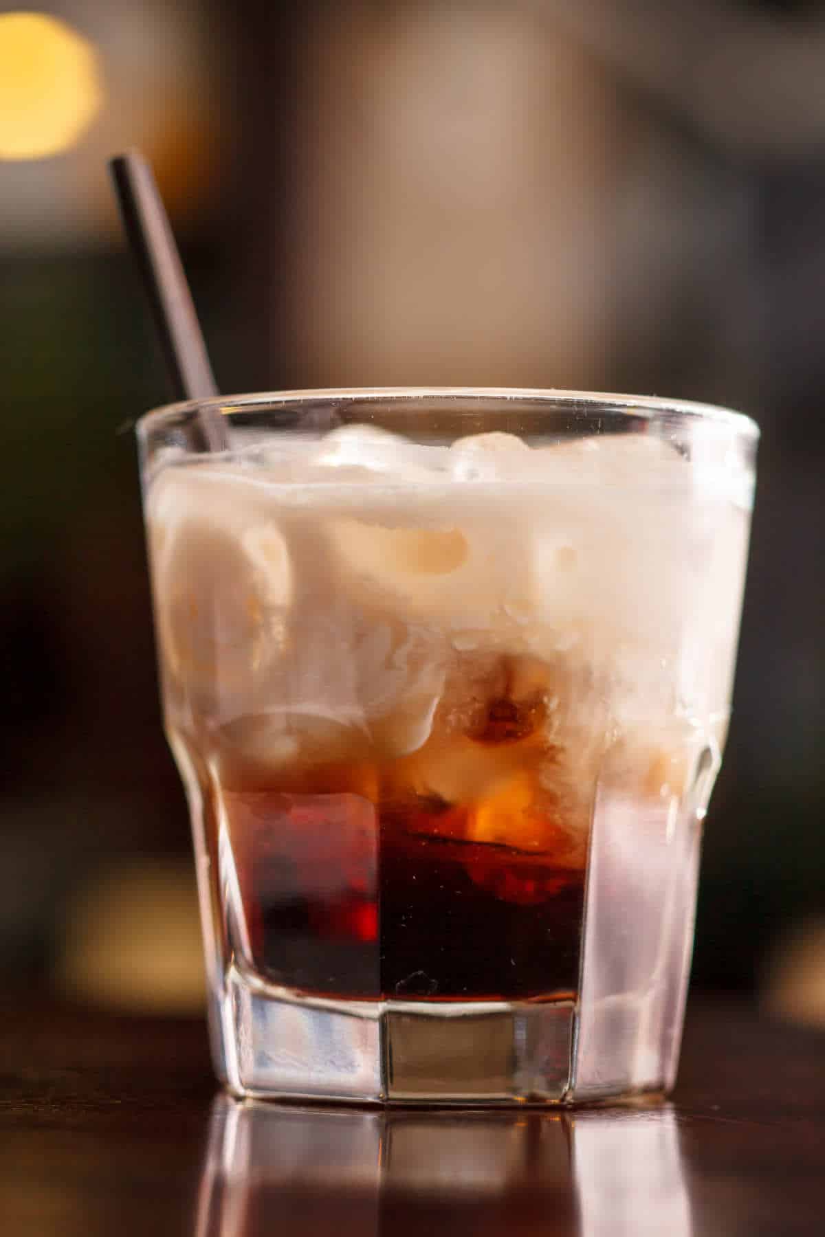 White Russian Cocktail | Smells Like Delish