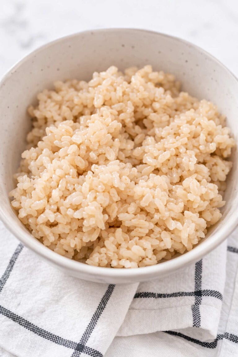 Rice Cooker Brown Rice (Perfect Ratio + Cook Time) | Smells Like Delish